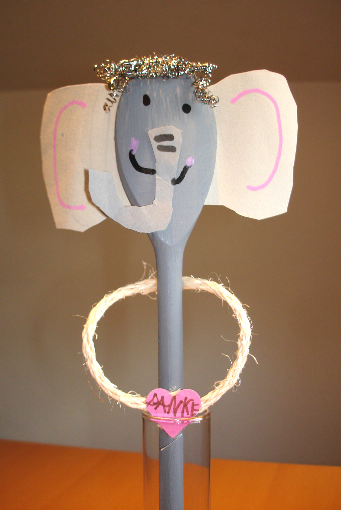 Elefant basteln - Kinderspiele-Welt.de